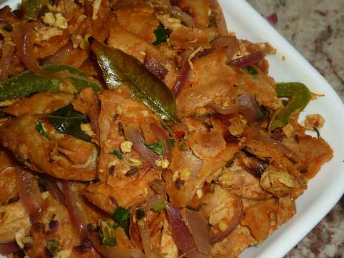 கொத்து பரோட்டா மாதிரியே கொத்து சப்பாத்தி டேஸ்டியா எப்படி சுலபமா ...